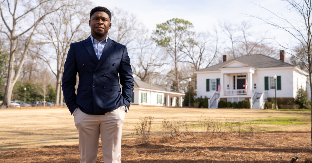 Terrance Vickerstaff shares family story at Pebble Hill - College of ...